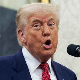 Die Krone als Trumpf: Trump auf Staatsbesuch bei König Charles ...