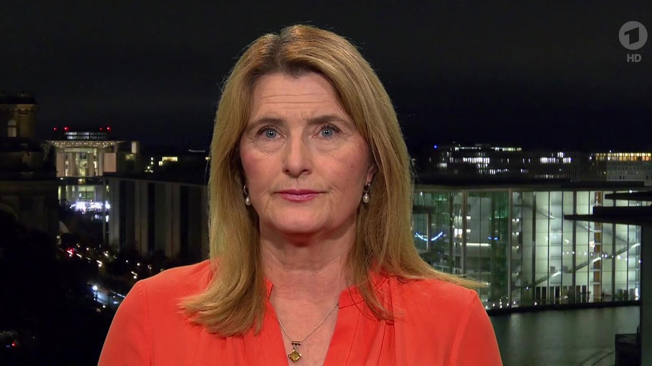 "Brodelt unter der Oberfläche", Tina Hassel, ARD Berlin, zur ...