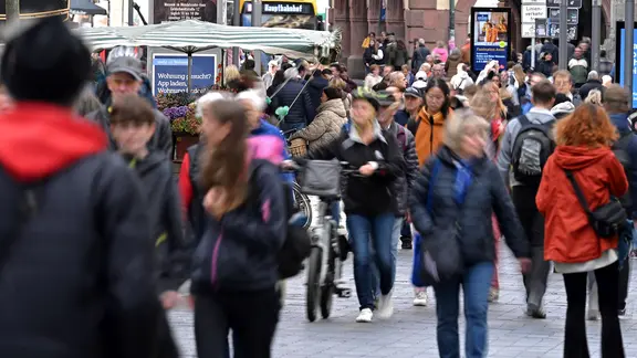 "Es geht nicht gerecht zu": Ergebnis von ARD-Umfrage | ndr.de