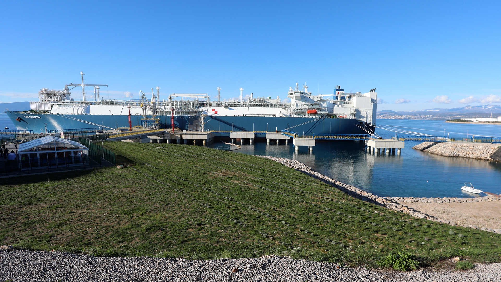 LNG-Terminal auf Krk: Erpressung mit Gas und "Interessen" | tagesschau.de