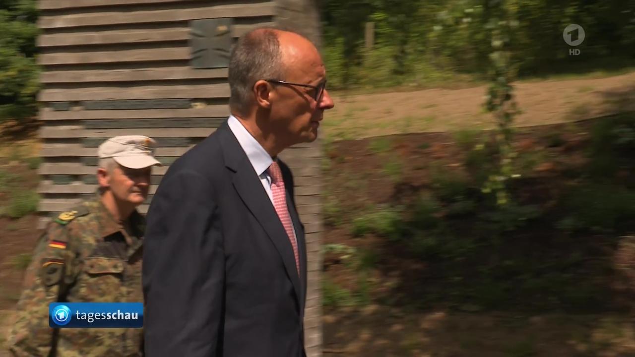 Kanzler Merz hat zum Tag der Bundeswehr ein Kommando in Schwielowsee ...