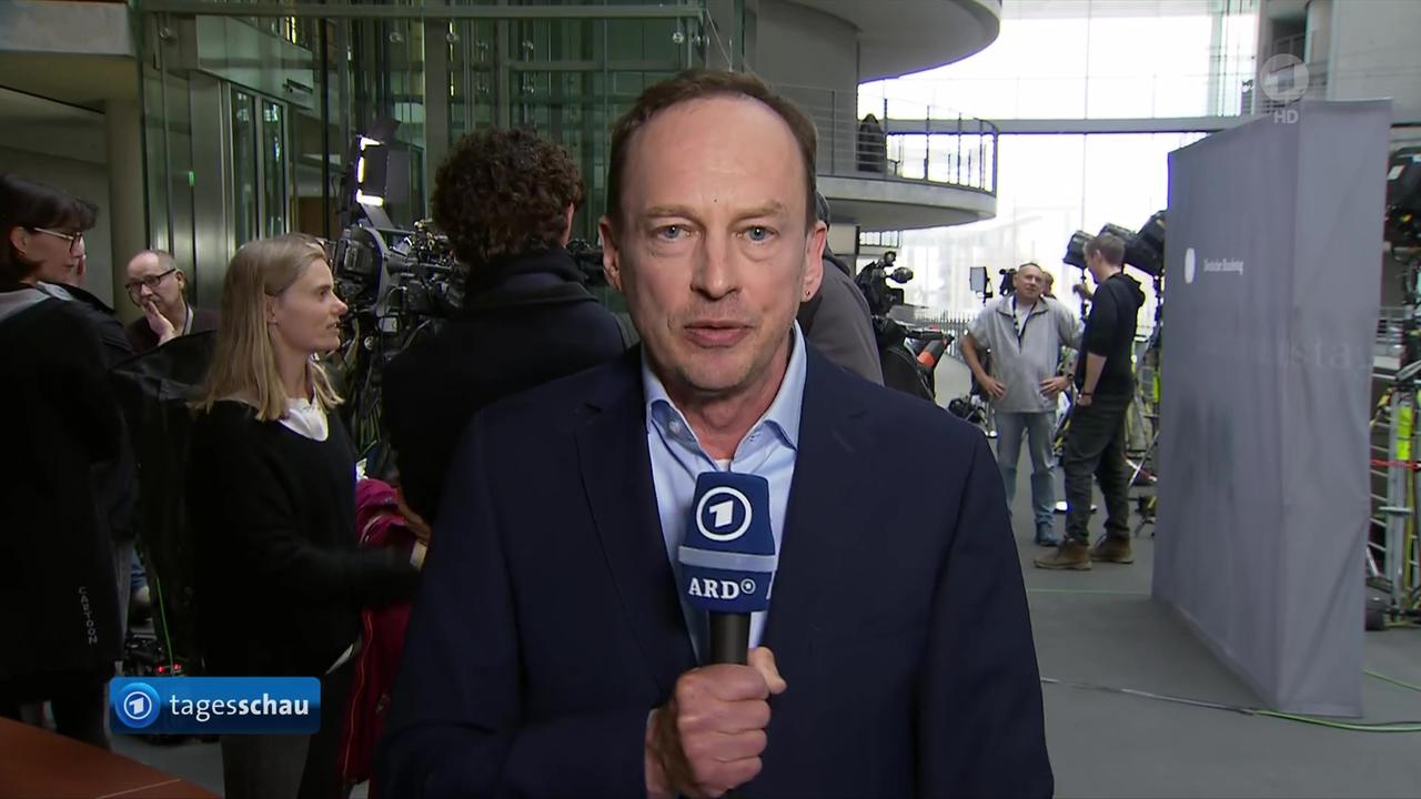 Stephan Stuchlik, ARD Berlin, zur Sondersitzung des Verteidigungsausschusses zu "Taurus ...