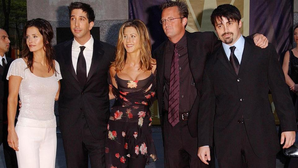 "Friends"-Star Matthew Perry stirbt mit 54 | tagesschau.de