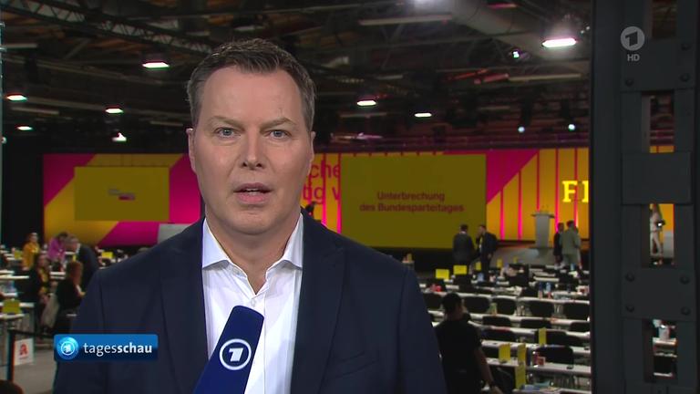 "Programmatische Abgrenzung zu SPD und Grünen", Frank Jahn, ARD Berlin ...