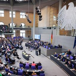 Analyse zur Generaldebatte: Heftige Debatte, ungewöhnliche Taktik ...