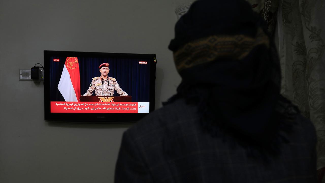 Nahost-Liveblog: ++ Erstmals Tote bei Huthi-Angriff im Roten Meer ...