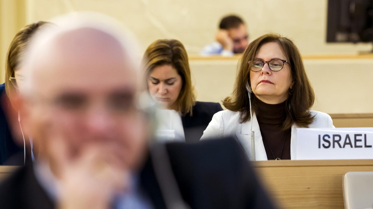 UN-Menschenrechtsrat fordert Stopp von Waffenverkäufen an Israel | tagesschau.de