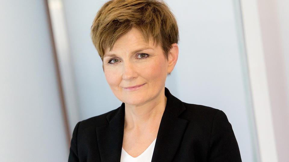 Für die ARD in Brüssel: Helga Schmidt | tagesschau.de