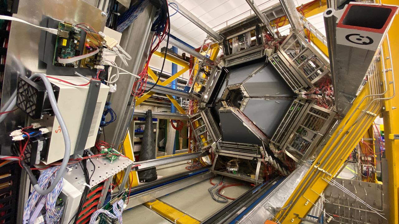 Teilchenbeschleuniger in Darmstadt: Das Universum im Labor | tagesschau.de