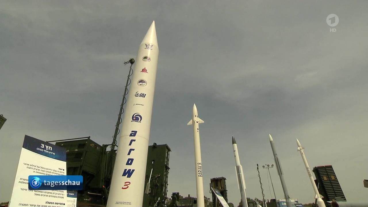 Deutsche Verteidigungspolitiker informieren sich in Israel über Raketenabwehrsystem "Arrow 3 ...