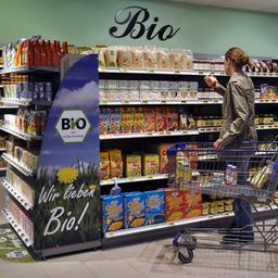 "Greenwashing"-Vorwurf: Weitere Razzia bei Fondgesellschaft DWS | tagesschau.de