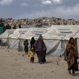 Afghanen mit Aufnahmezusage appellieren in Brief an Kanzler Merz | tagesschau.de