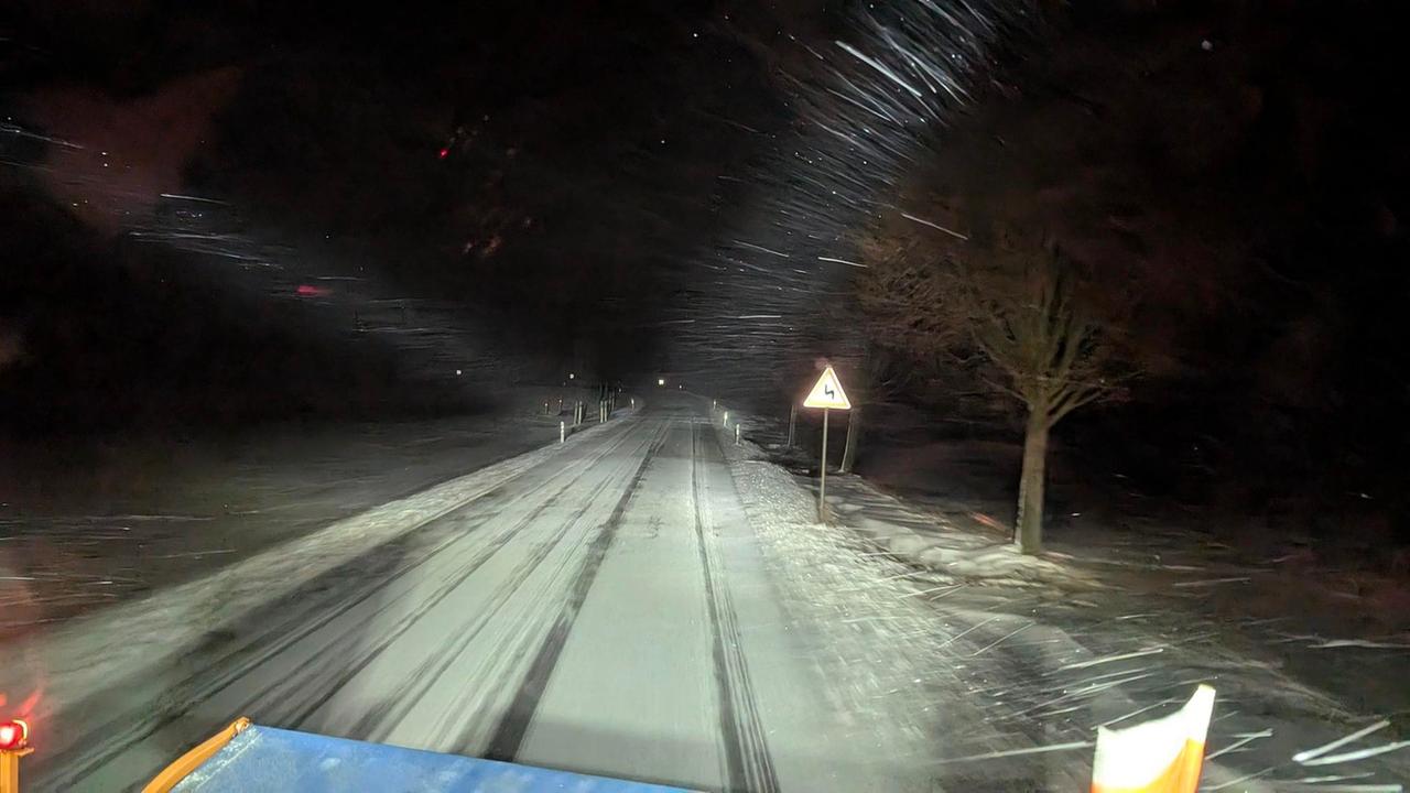 Weiterhin Busausfälle in Teilen von Sachsen-Anhalt | tagesschau.de