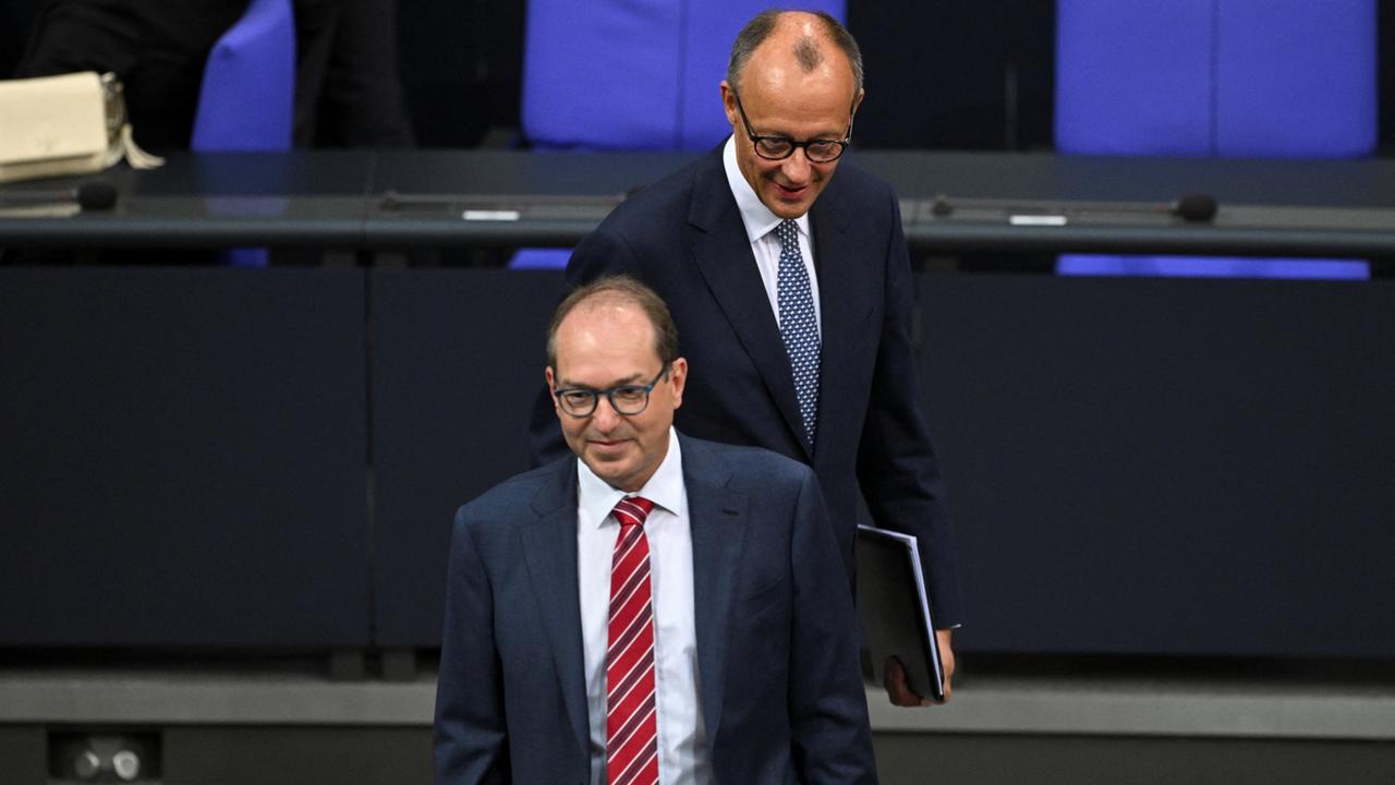 Analyse zur Generaldebatte: Heftige Debatte, ungewöhnliche Taktik ...