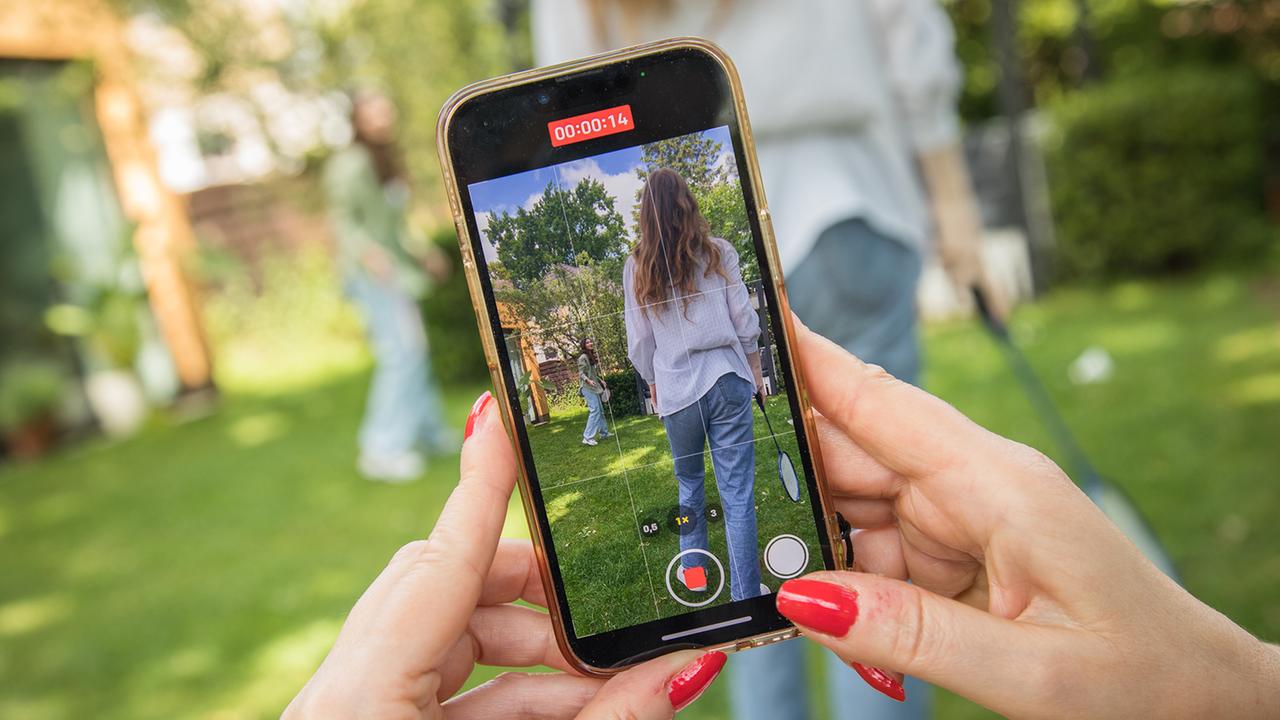 Wenn Eltern Kinderfotos posten: Leichte Beute für Pädokrimelle | tagesschau.de