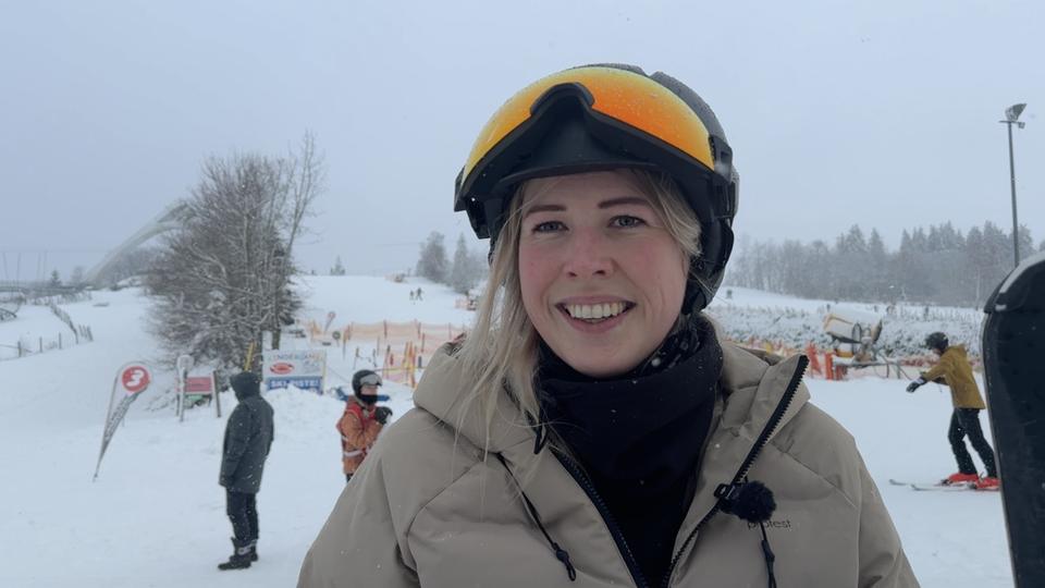 Nordrhein-Westfalen: Sturm "Elli" hält Winterberg-Touristen nicht auf ...