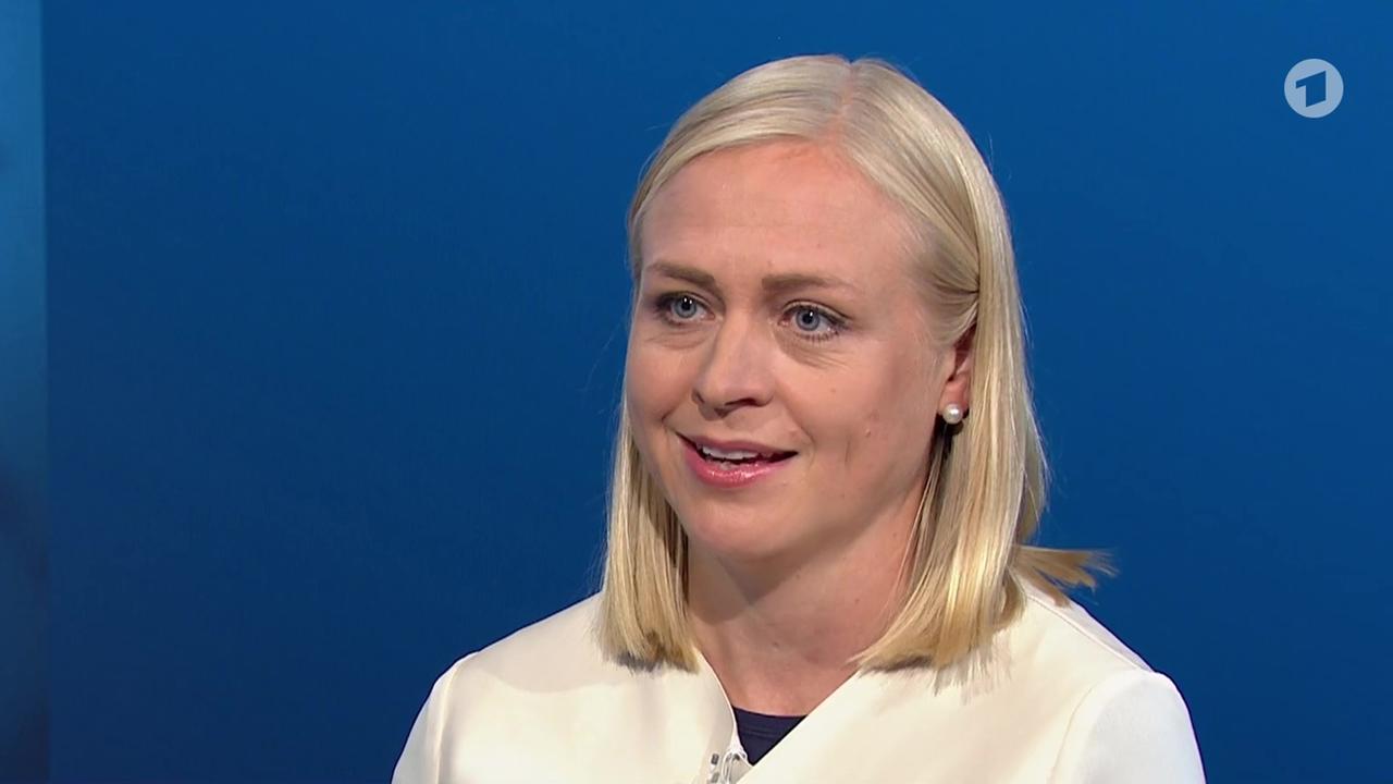 Finnlands Außenministerin Elina Valtonen über Sicherheit in Europa und ...