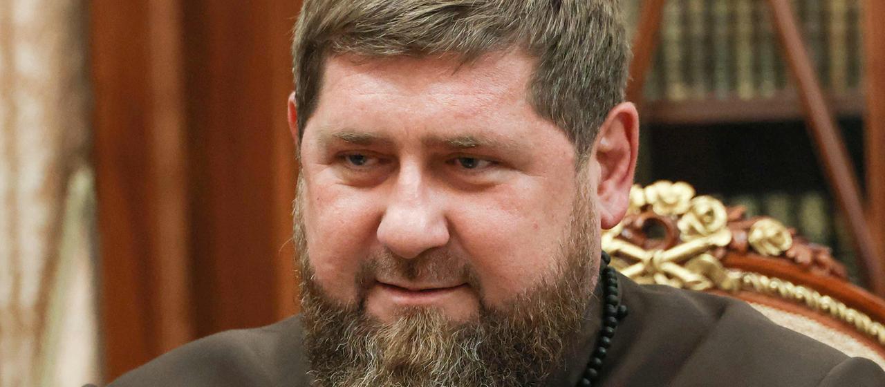 Machthaber Kadyrow - Herrscher von Putins Gnaden | tagesschau.de