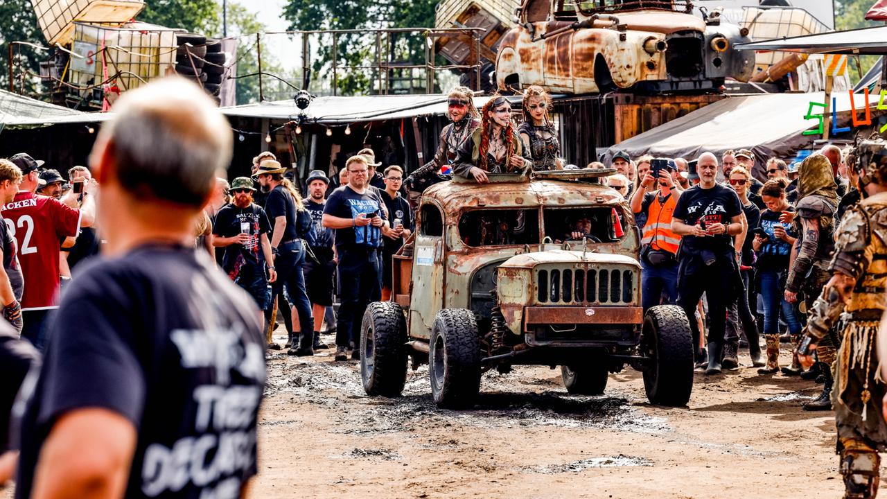 Wacken-Festival: Ende einer Schlammschlacht | tagesschau.de