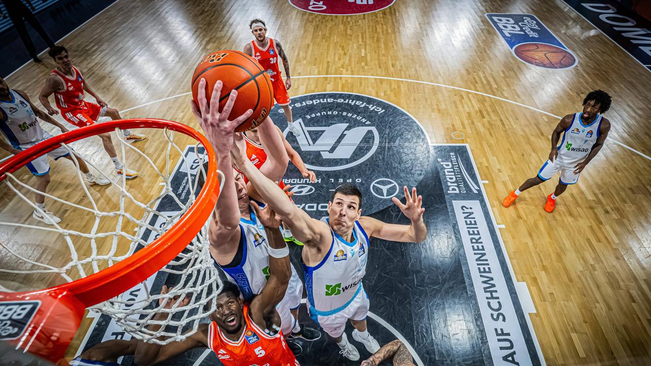 Hessen: Basketball-Bundesliga: Skyliners schlagen Vechta | tagesschau.de