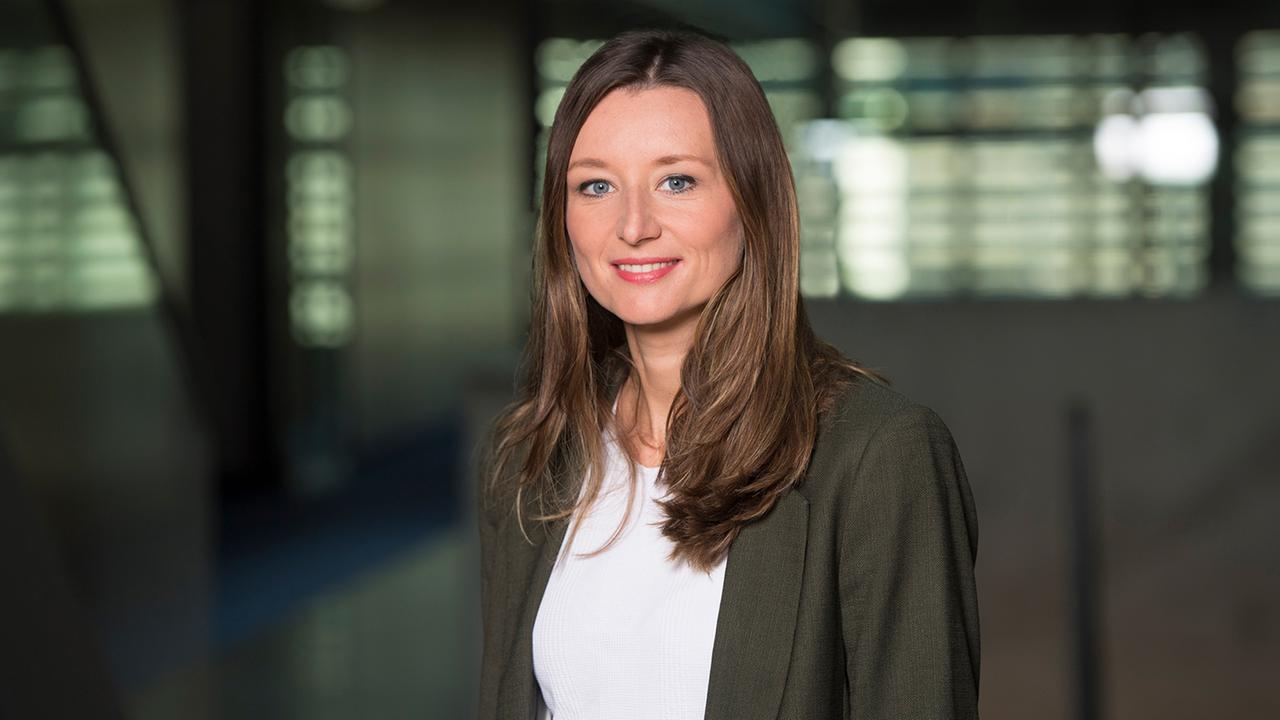 Für die Tagesschau berichtet: Sarah Frühauf | tagesschau.de