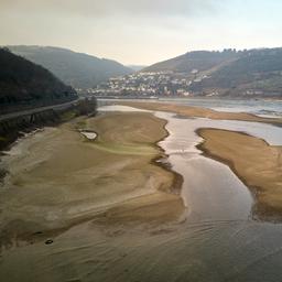 Bokep pinay scandal she stands as a gorgeous blond lady