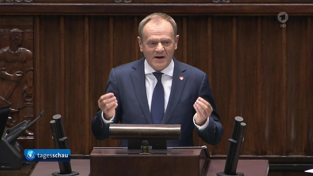 Polens designierter Staatsschef Donald Tusk präsentiert sein Regierungsprogramm | tagesschau.de