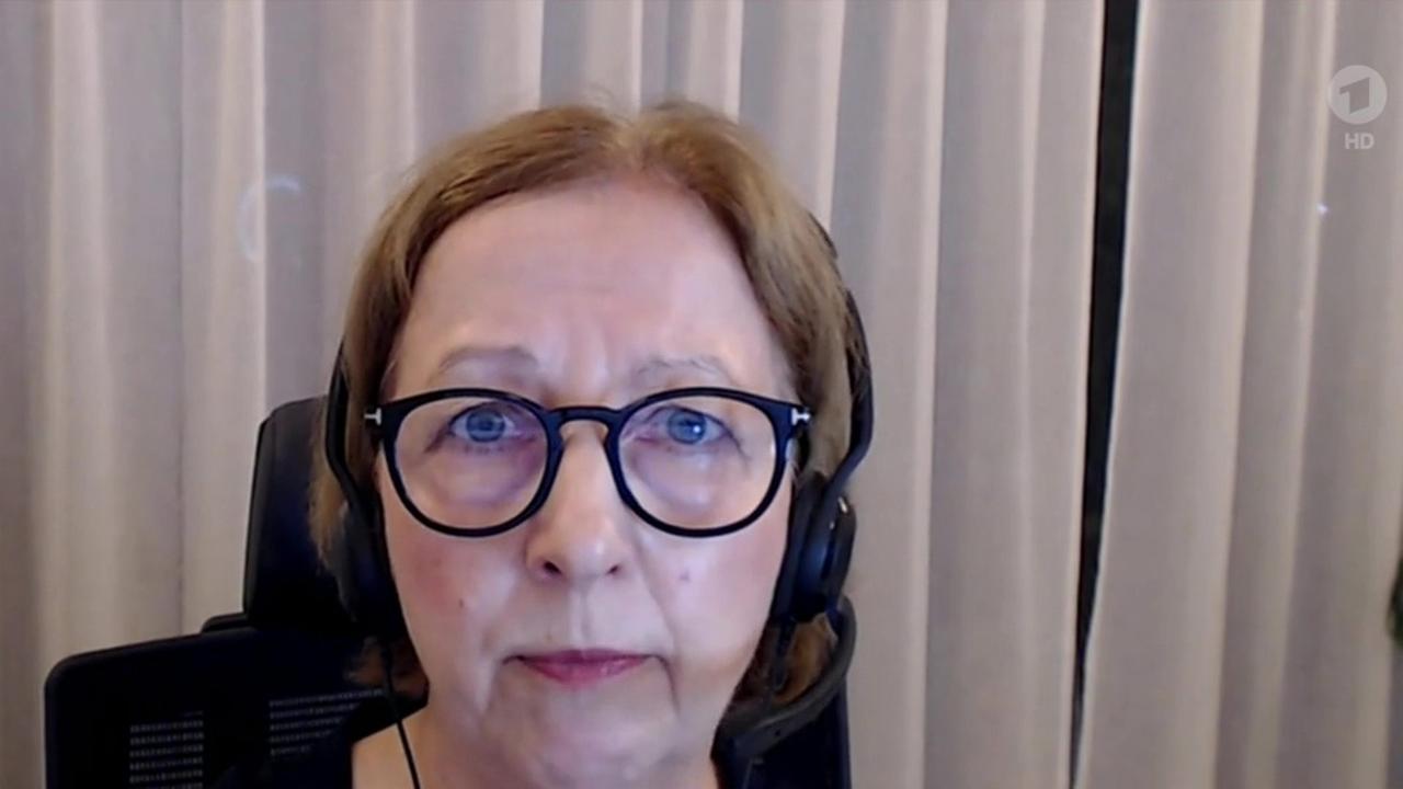 "Es sollen 68 Tote im Moment festgestellt worden sein", Sibylle Licht ...