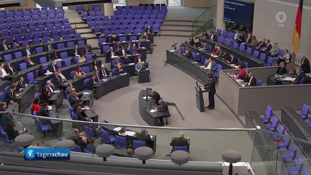 Bundestag diskutiert Stabilisierungsfonds in der Energiekrise | tagesschau.de
