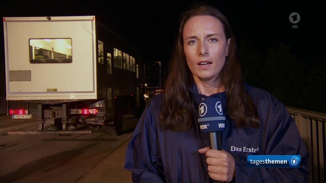 Sarah Schmidt, WDR, über die Angst vor einem Dammbruch in Erftstadt ...