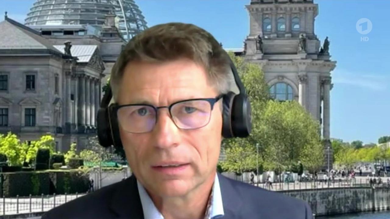 Mathias Mogge, Generalsekretär Welthungerhilfe, zur Kürzung der Mittel ...