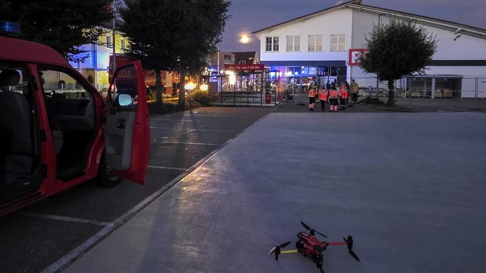 Baden-Württemberg: Mehrere Verletzte bei Einsturz von Supermarktdach ...
