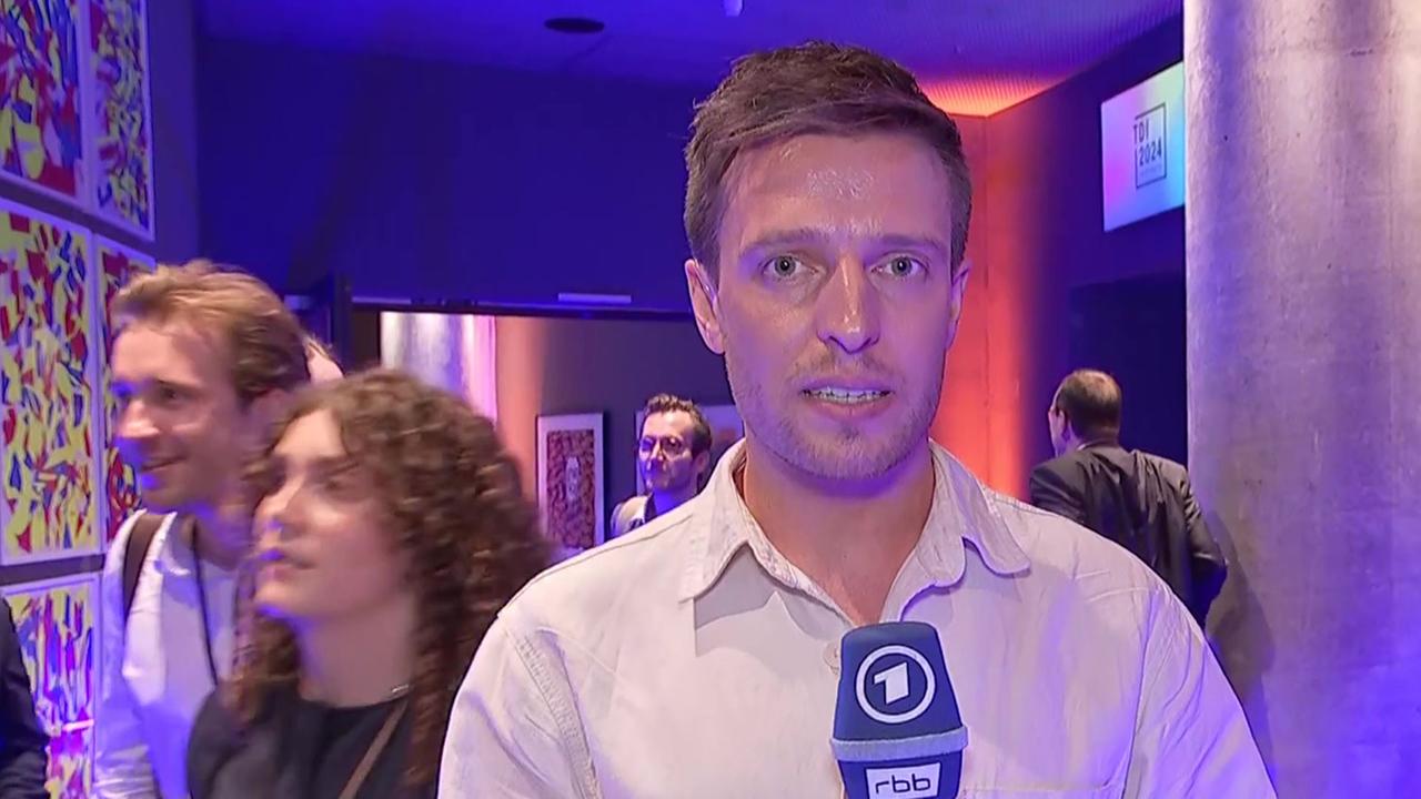 "Scholz sagte hier: Tempo, Tempo, Tempo", Tom Garus, RBB, zur Rede von ...