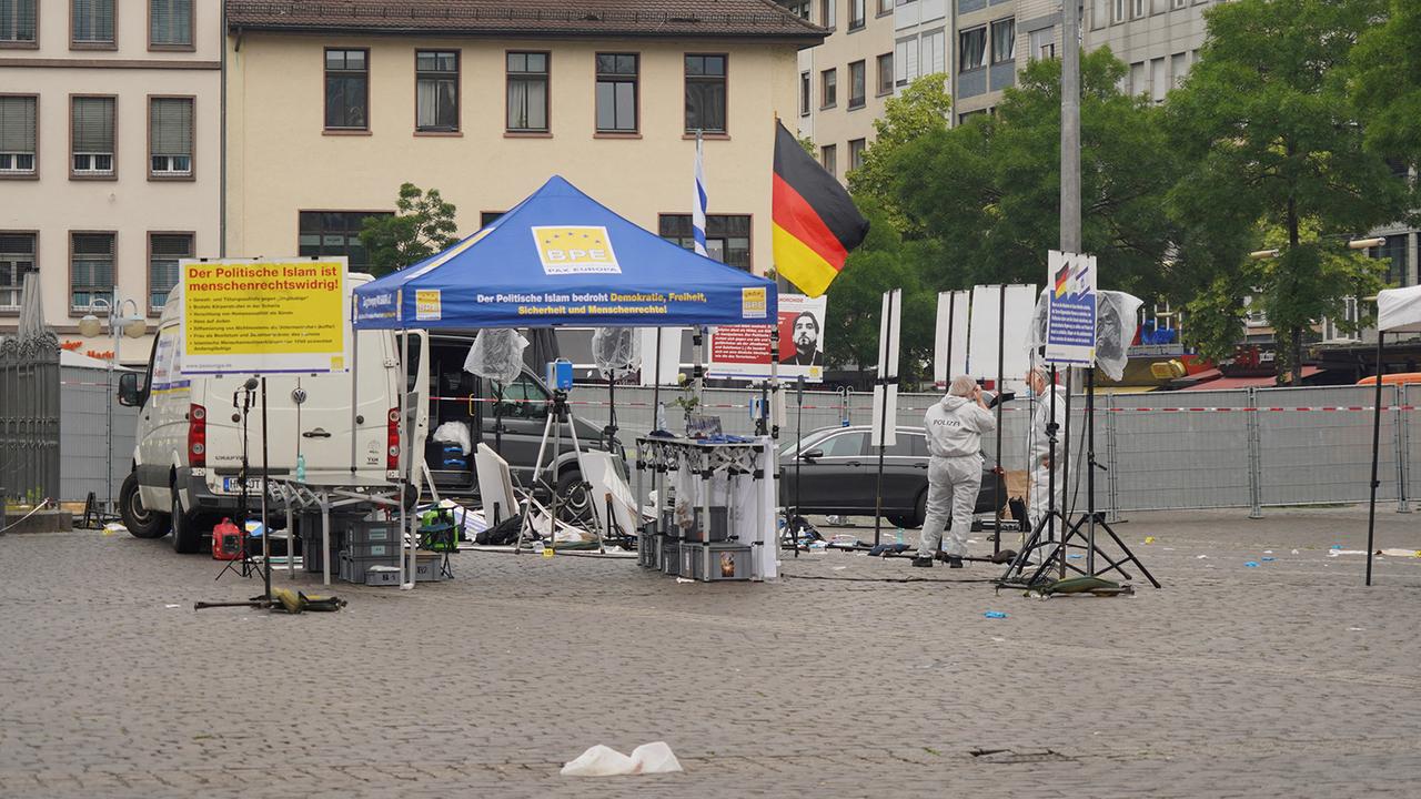 Staatsschutz ermittelt nach Messerattacke auf Mannheimer Marktplatz ...
