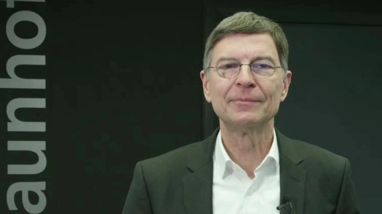 Stefan Wrobel, Fraunhofer-Institut IAIS, über Trumps KI-Pläne ...