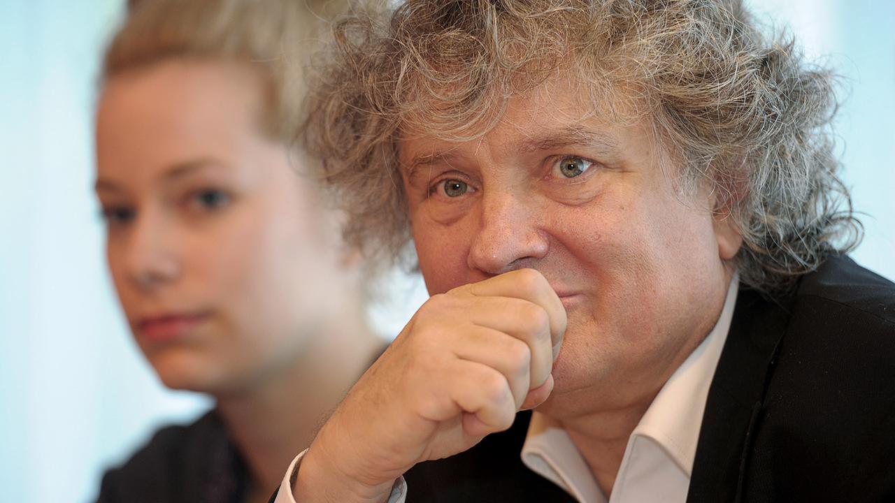 Ash4real latest video yet the meeting was arranged and