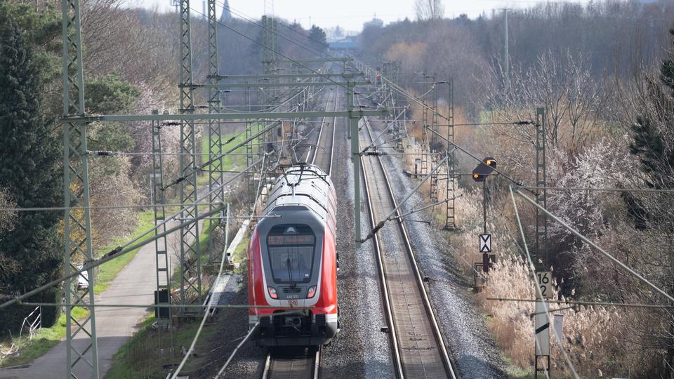 Generalsanierung der Bahn: Das große Bauen beginnt | tagesschau.de