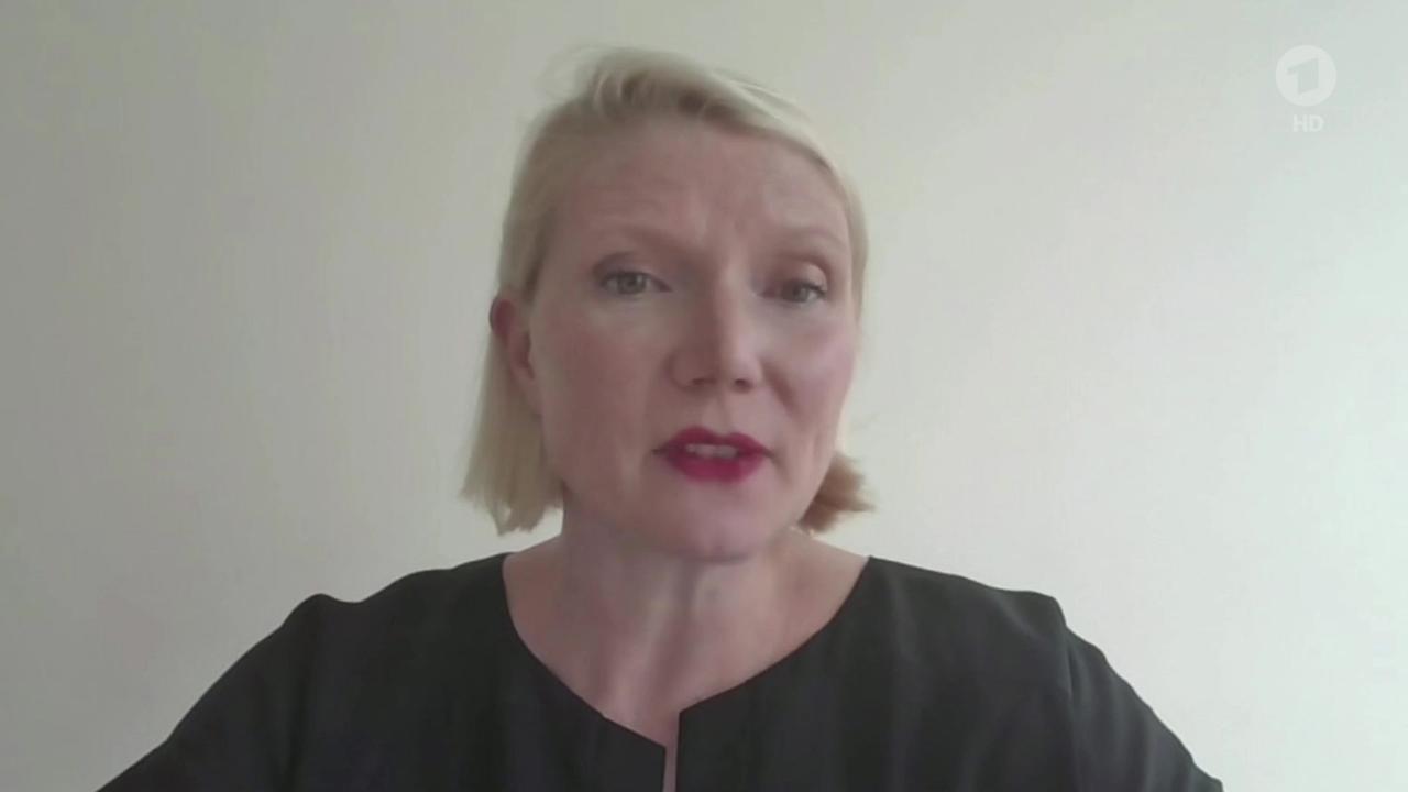 Cathryn Clüver Ashbrook von der Bertelsmann Stiftung über das erste TV ...