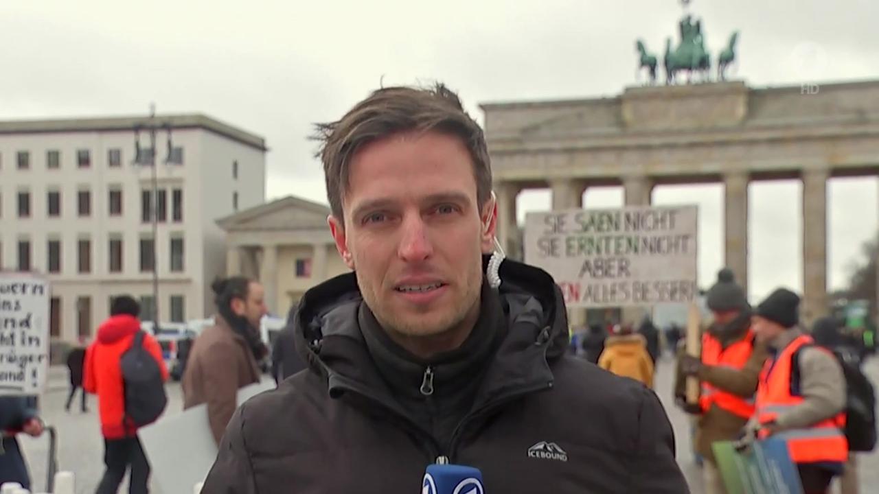 Tom Garus, ARD Berlin, mit Einordnungen zu Reden auf ...