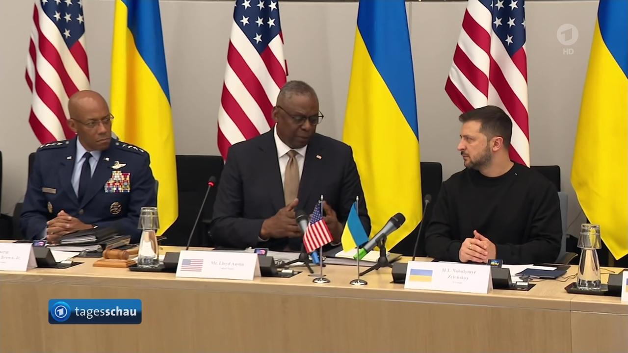 Den Winter überleben: Selenskyj bittet NATO um mehr Hilfe | tagesschau.de