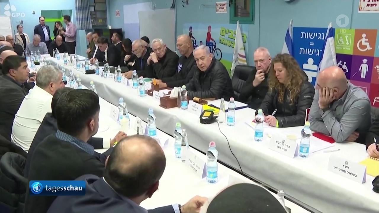 Kämpfe im Gazastreifen: Israel schlägt der Hamas eine zweimonatige Feuerpause bei Freilassung ...