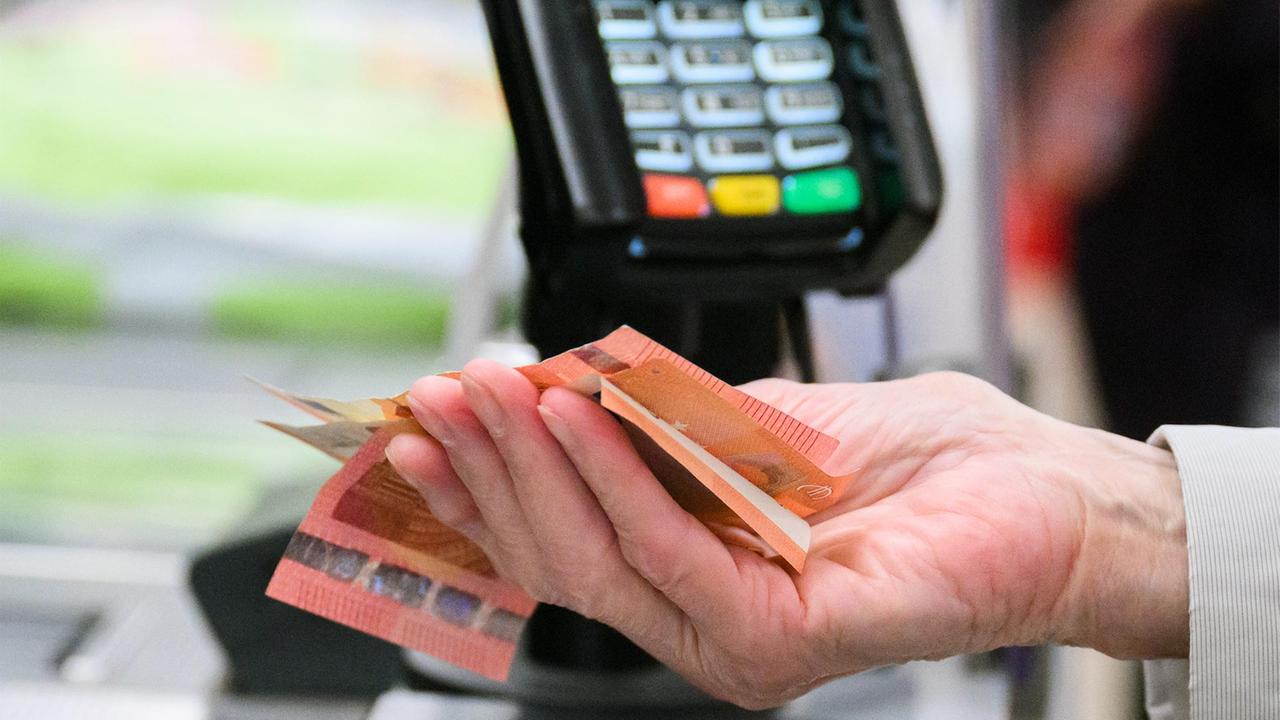 Inflation schwächt sich im Oktober auf 3,8 Prozent ab | tagesschau.de