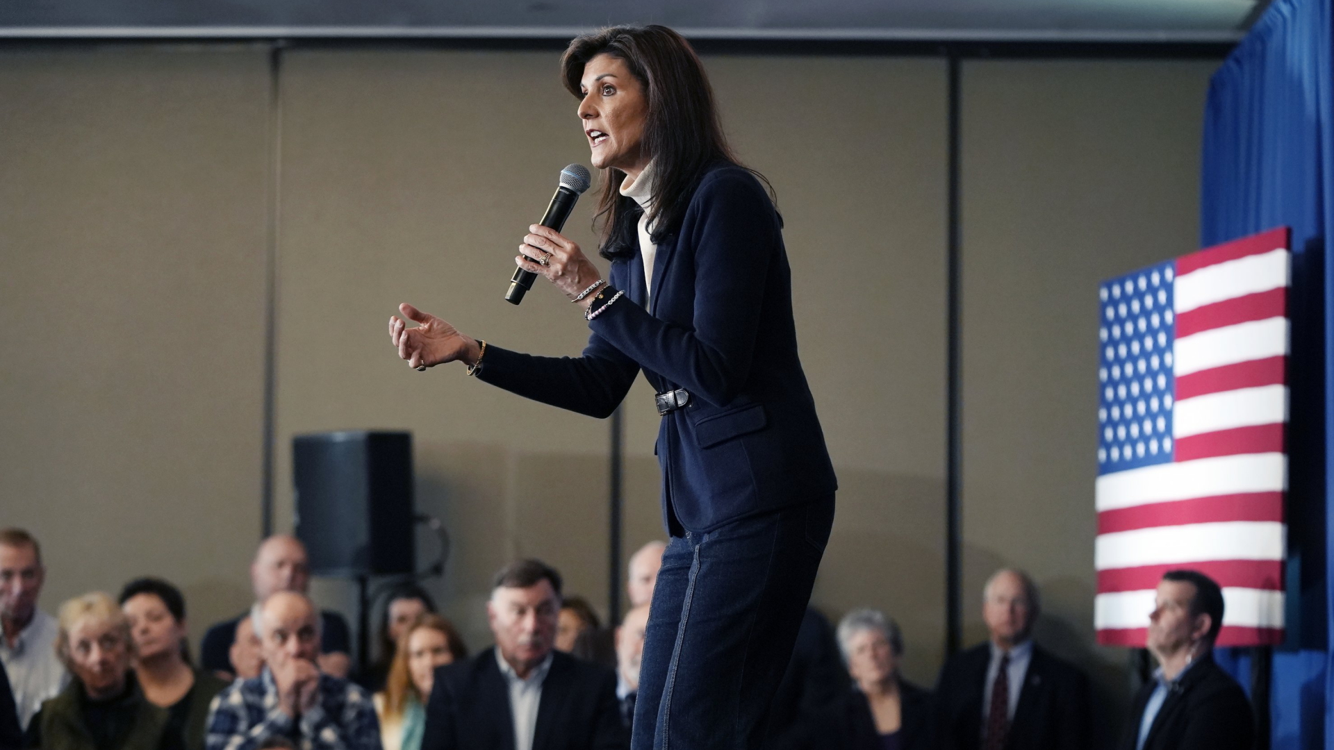 Vorwahlen in den USA: Warum Haley (noch) weitermacht | tagesschau.de