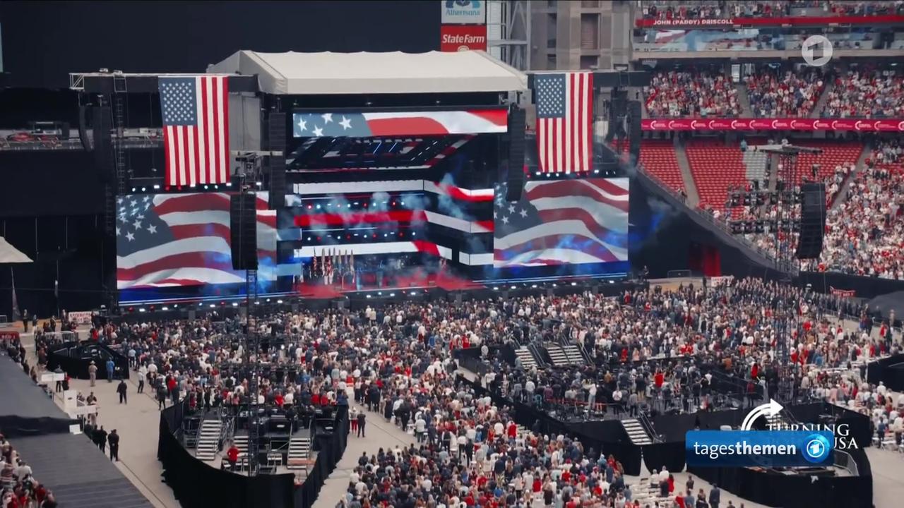 Gedenkstunde nach Attentat auf rechtsradikalen Influencer Charlie Kirk ...