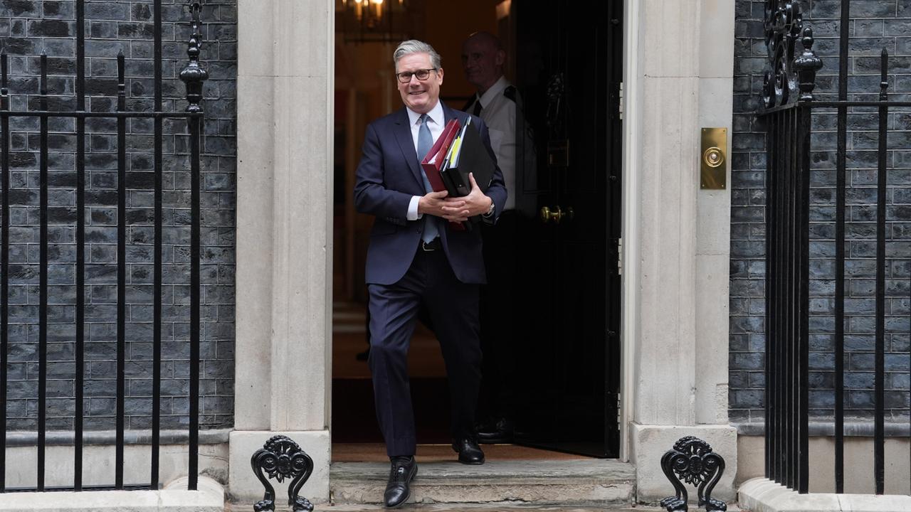 Josh hutcherson penis as noted before, barely anybody