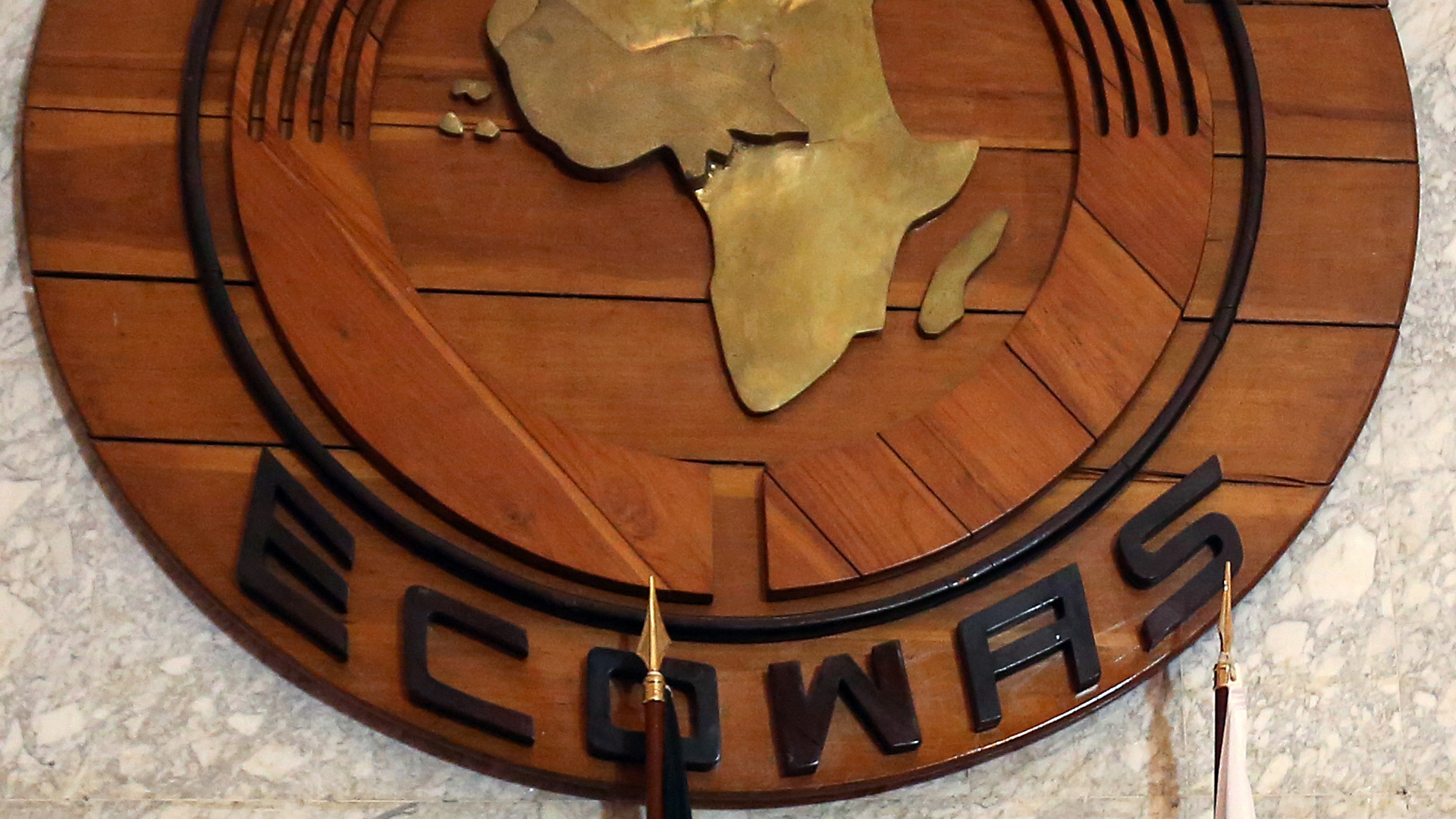 Nach Putsch in Niger: ECOWAS-Parlament will eigene Vermittler schicken ...