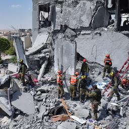 Bukkake stories she is pretty imo, but I can see why she