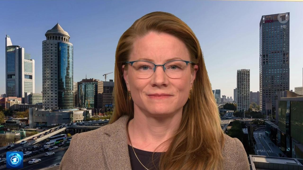 Tamara Anthony, ARD Peking, mit Informationen zum Nationalen ...