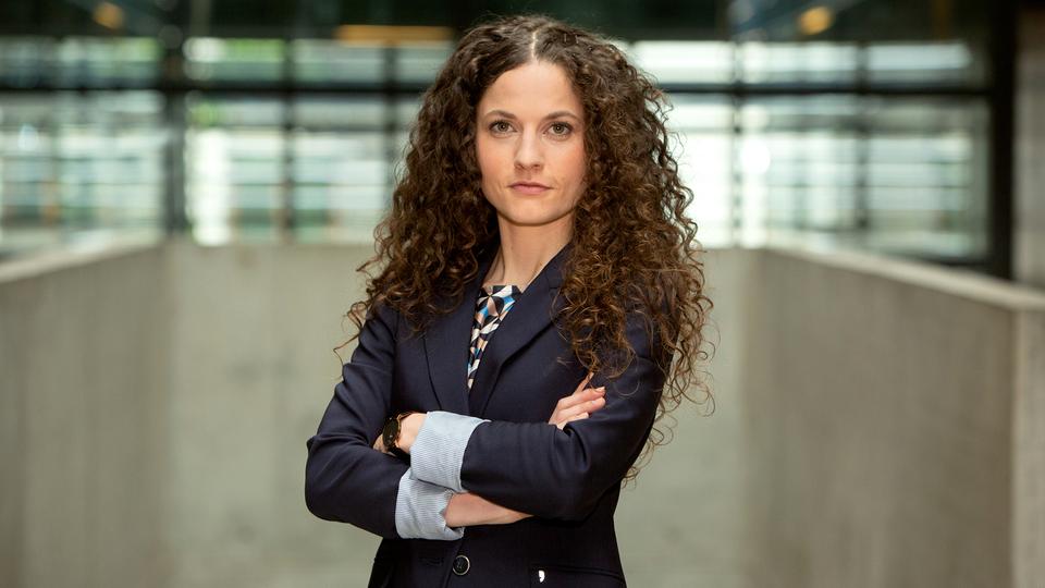 Für die Tagesschau berichtet: Sarah Beham | tagesschau.de