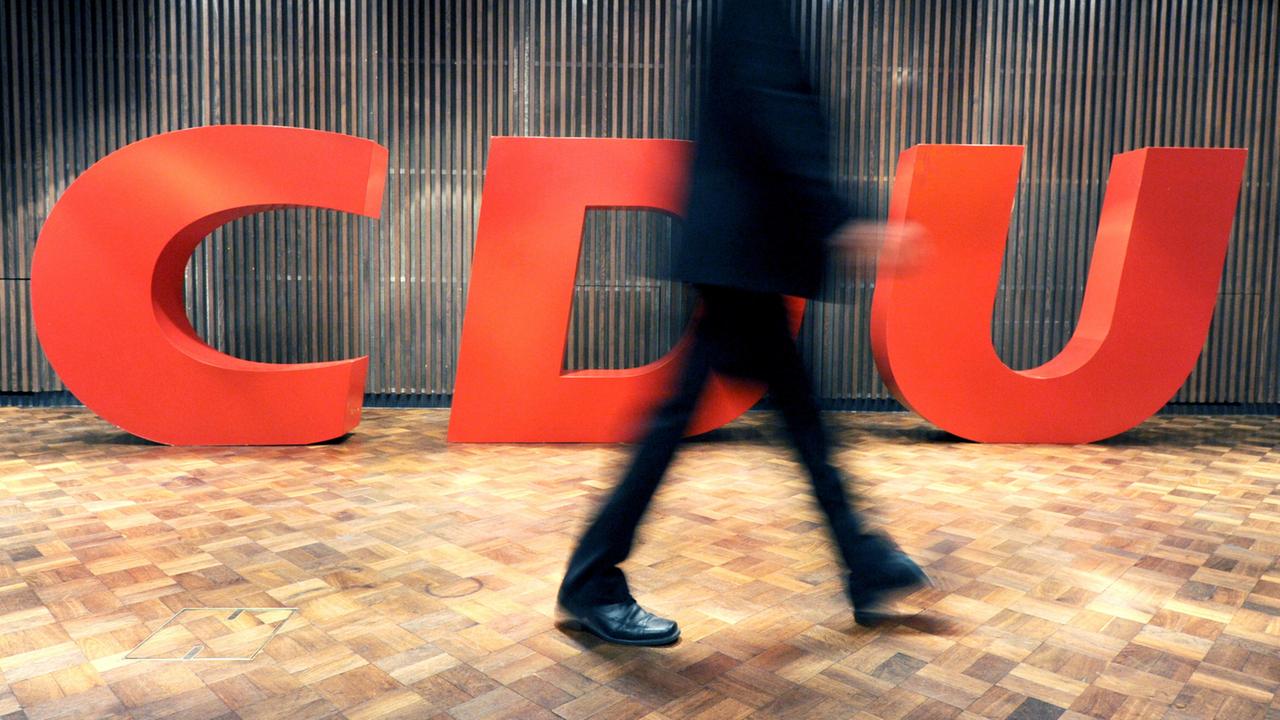 Blogger: "Die CDU hat das Netz nicht verstanden" | tagesschau.de